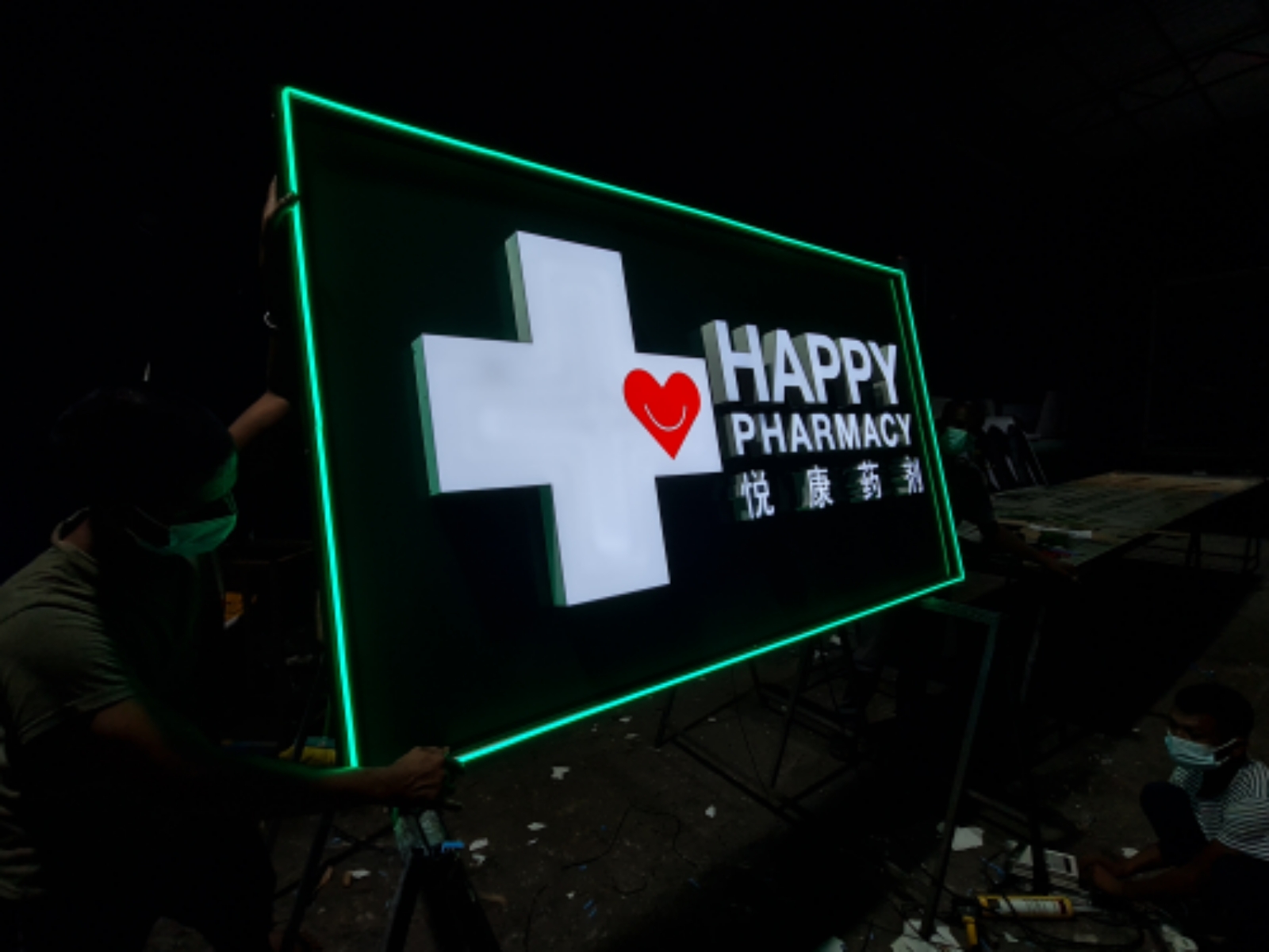 Signboard Farmasi, 3D Led Signboard With Led Neon Light 3D Led ...