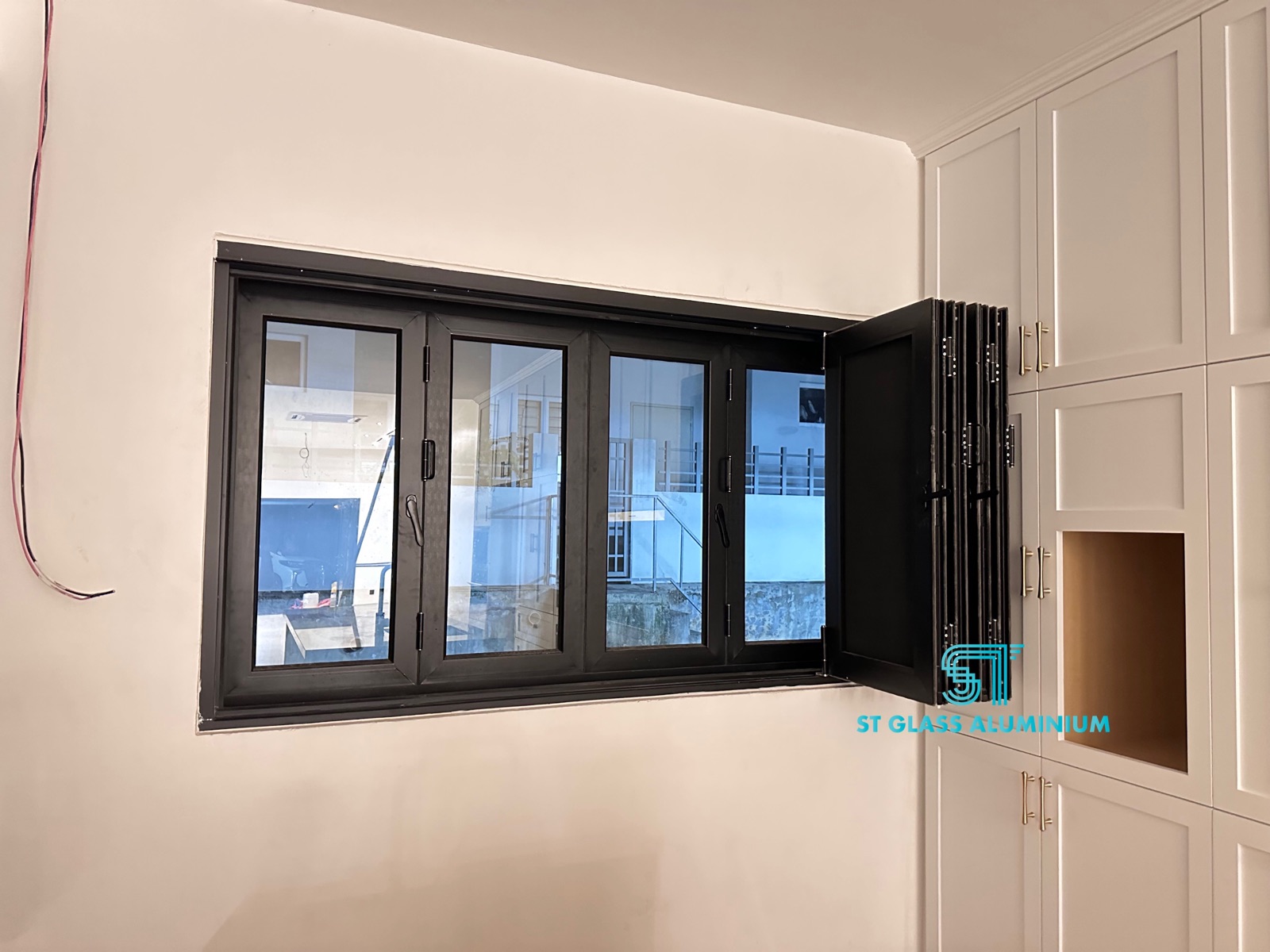 Mesh Folding Window WINDOW SERIES TOP HUNG WINDOW Selangor, Malaysia ...