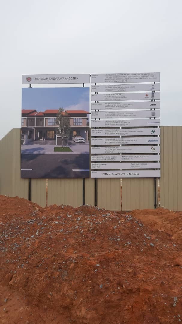 CONSTRUCTION PROJECT SIGNBOARD AT TELUK TEMPOYAK BARAT DAYA (SOUTHWEST ...