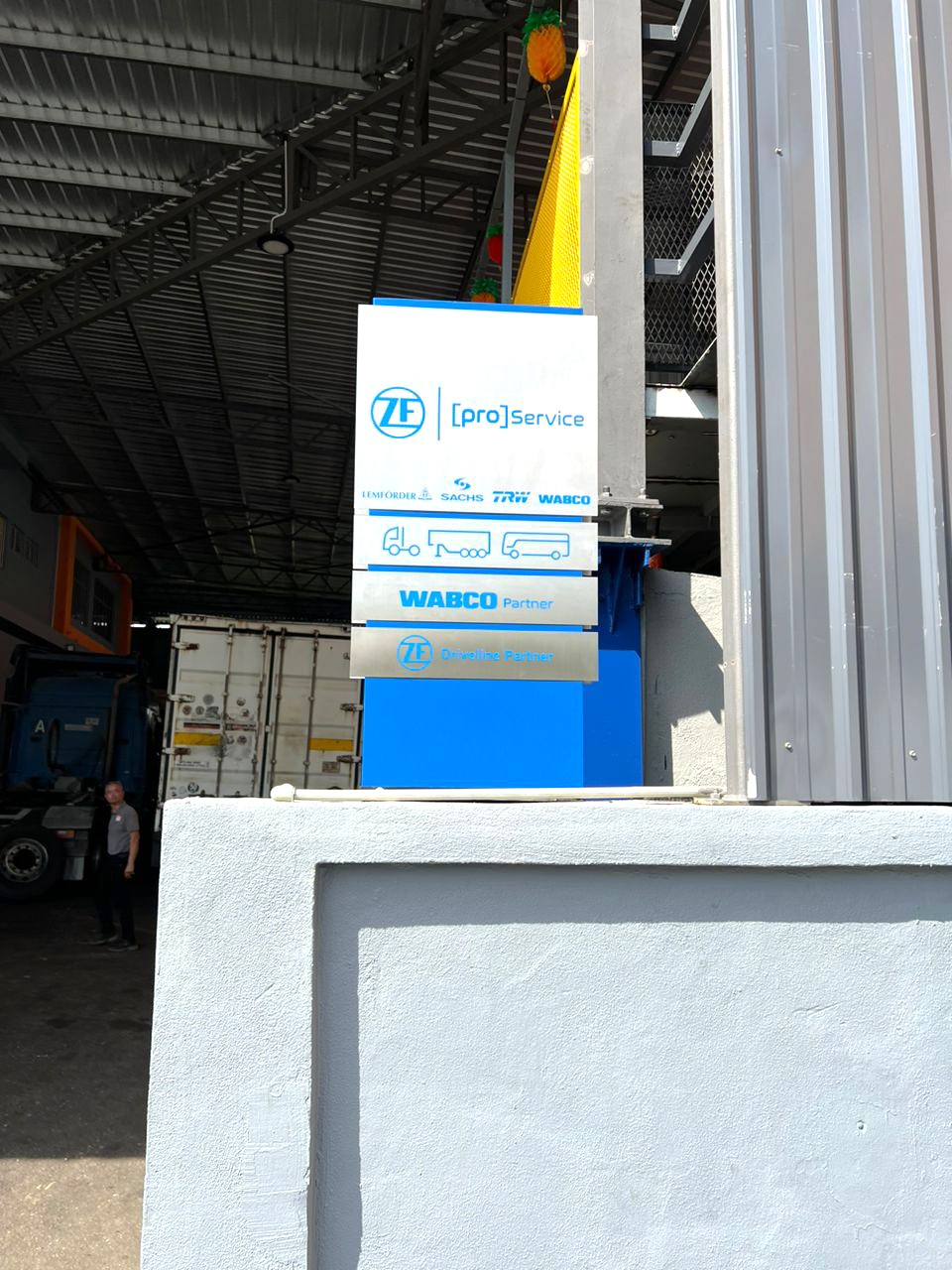 3D Box Up Signage Stand Malaysia | Aluminium Stainless Steel Metal ...