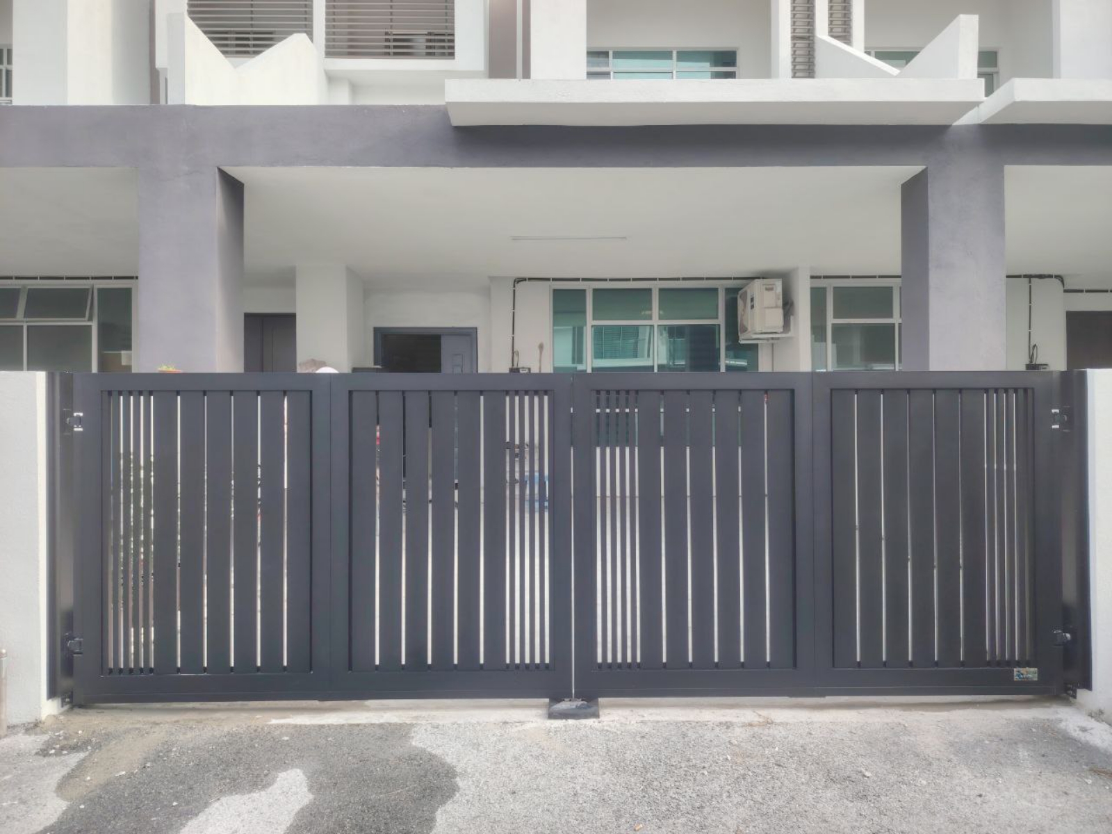 Aluminium Trackless Gate Trackless Aluminium Penang, Malaysia, Simpang ...