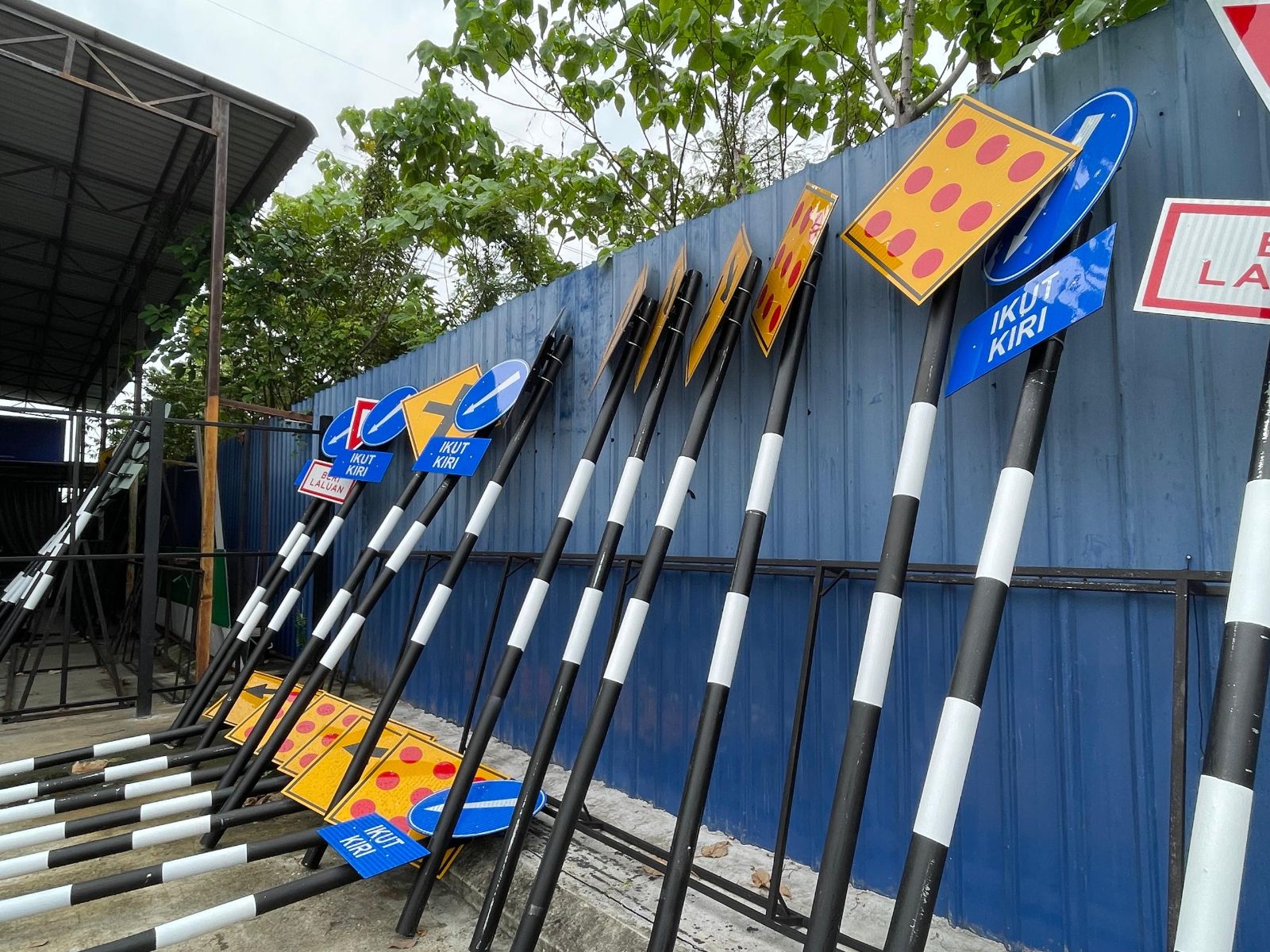 ROAD & TRAFFIC SIGNBOARD SUPPLIER AT PENANG, PERAK, KEDAH Penang ...