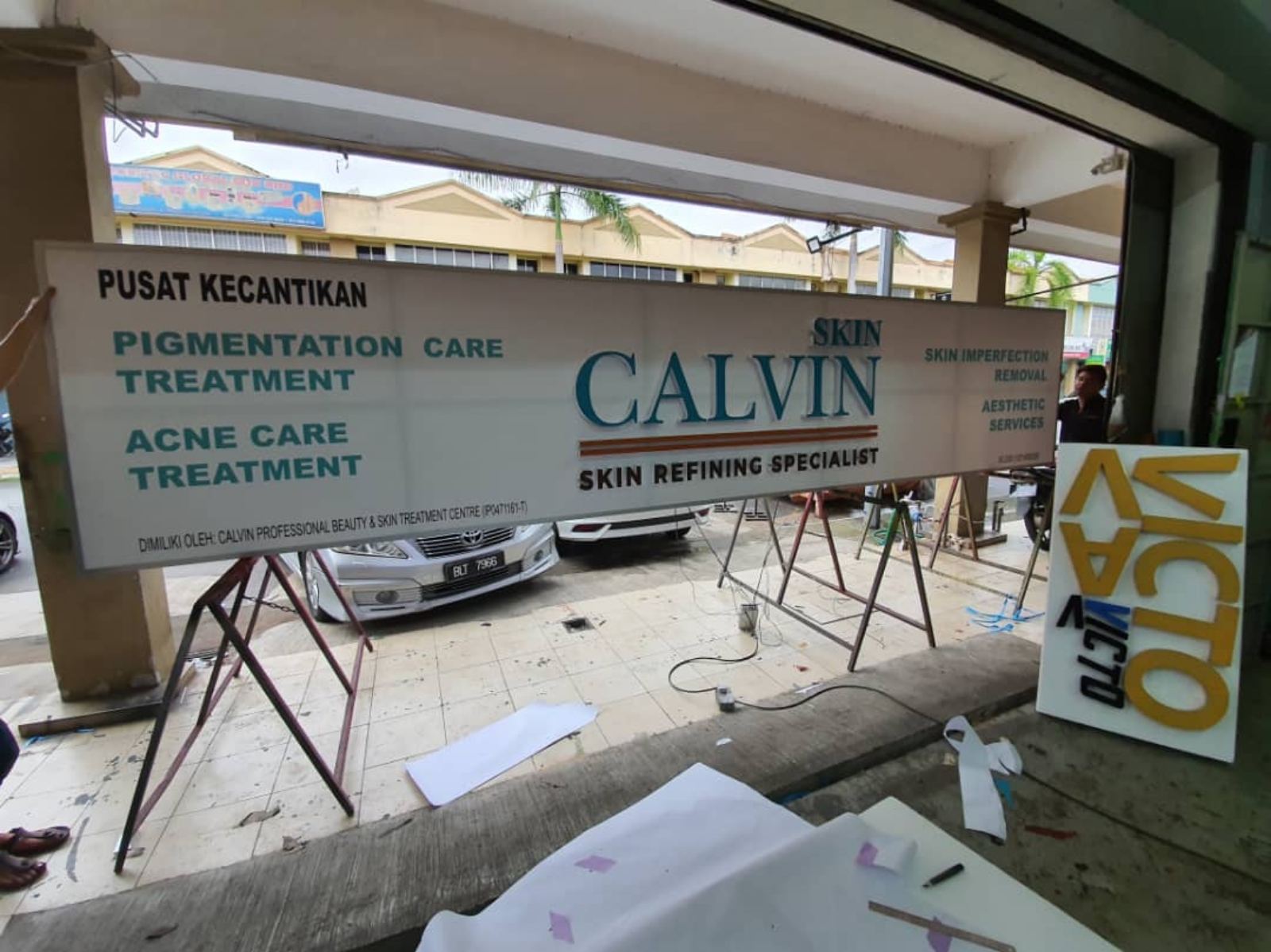 Calvin Aluminum Box Up 3d Led Frontlit Lettering Signage Signboard At ...