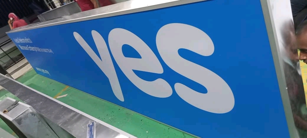 Yes Mobile Shop Lightbox Signage Signboard At Negeri Sembilan LIGHT BOX ...