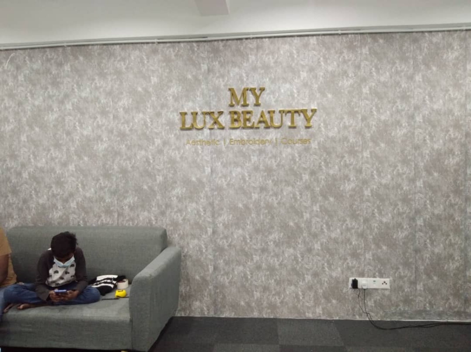 My Lux Beauty Stainless Steel Box Up 3d Lettering Logo Indoor Signage ...