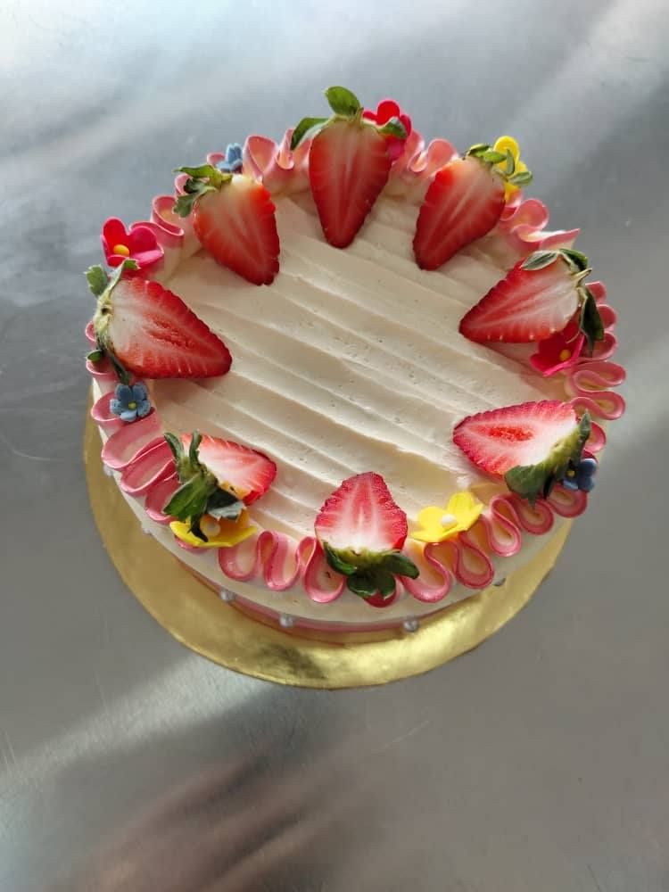 Strawberry Cream Cake Kulai, Johor Bahru (JB), Malaysia Culinary ...