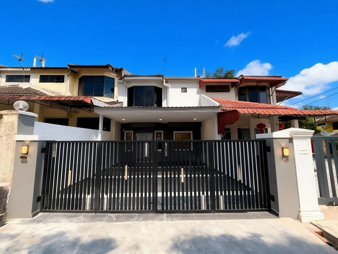 [FOR SALES] Taman Anggerik Double Storey Terrace House 4bed Nice Design ...