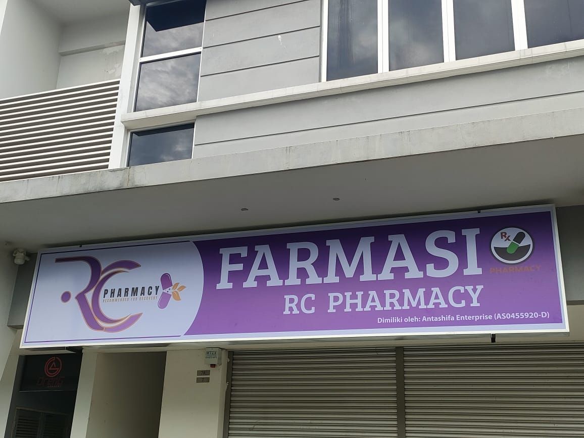 RC PHARMACY OUTDOOR METAL G.I SIGNAGE AT GONG BALAI MARANG TERENGGANU ...