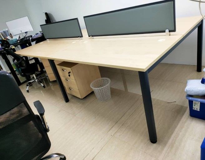 Office Furniture Ulu Yam | Office Workstation Table Cluster Of 4 Seater ...