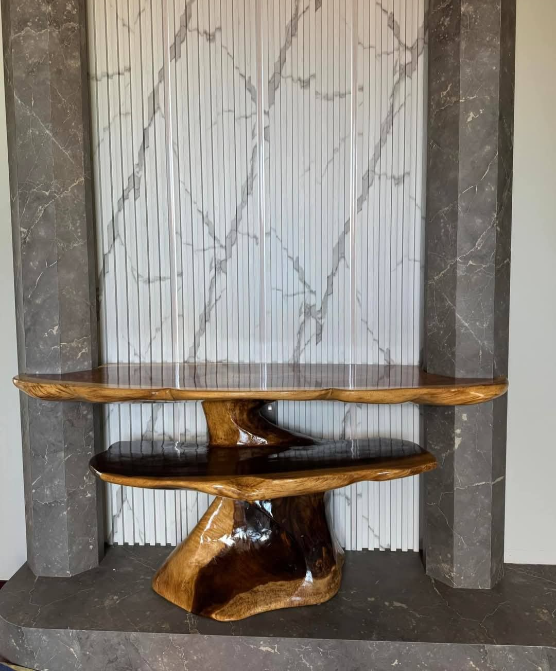 Trembesi Wood Sculptural Display / Entryway Console Furnitures Outdoor ...