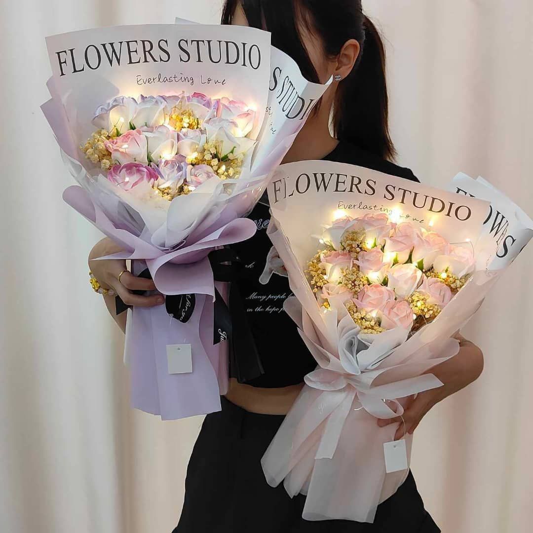 12 Stalk Soap Roses +Baby Breath Flower Bouquet Below RM200 Flower ...