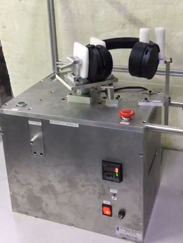 Headphone Reliability Test Machine - Stretching, Folding & Twisting ...