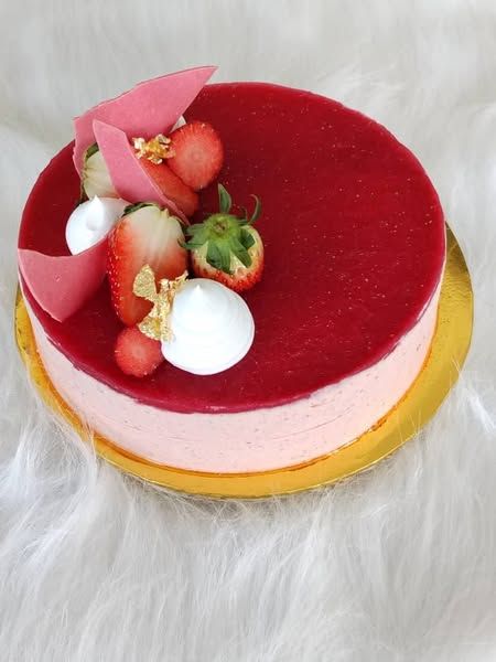 Strawberry Mousse Cake Kulai, Johor Bahru (JB), Malaysia Culinary ...