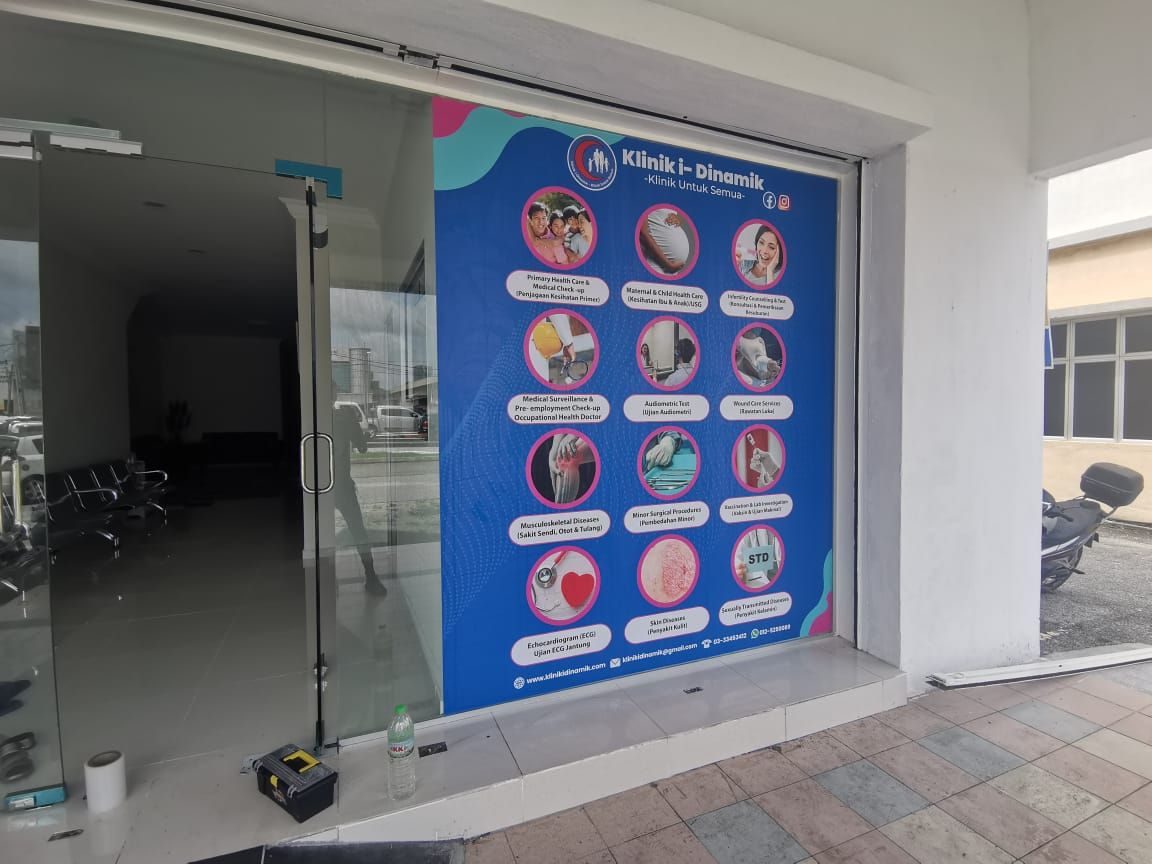 KLINIK COMPANY LOGO PRINTING GLASS DOOR STICKER AT KERTEH KEMAMAN ...