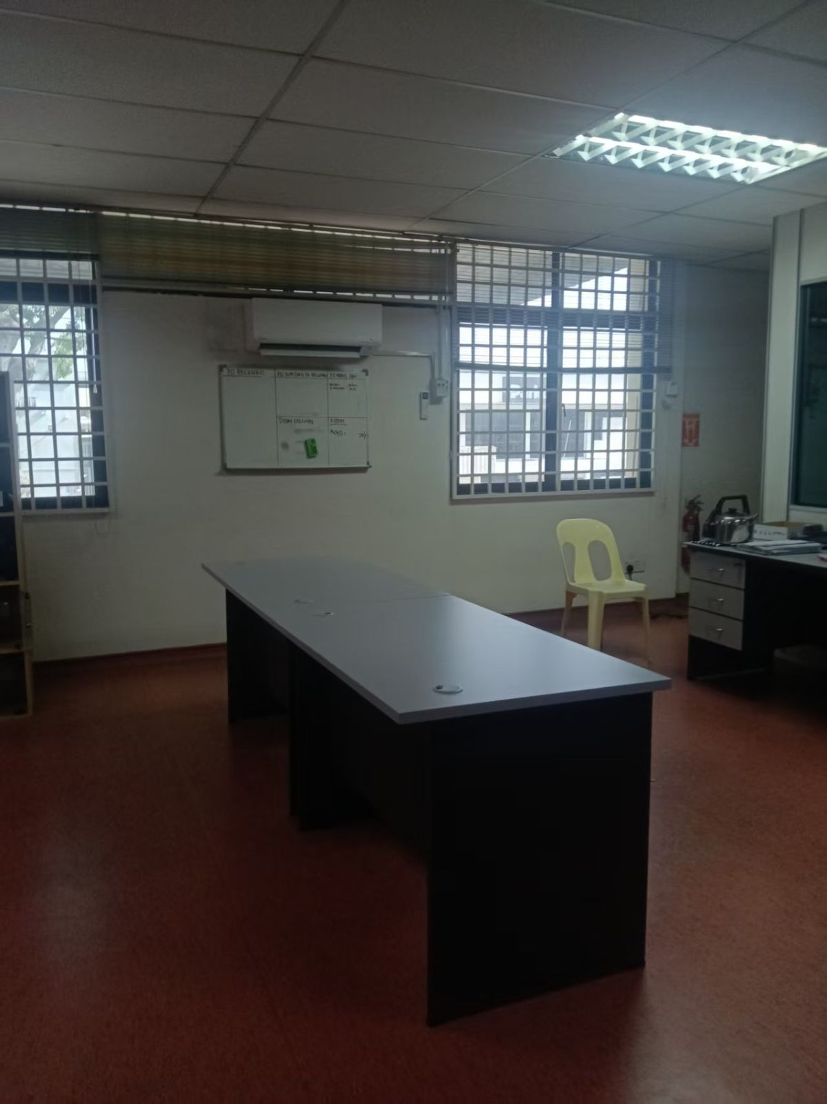 Standard Office Table With 3-Drawer Fixed Pedestal – Workstation Desk ...